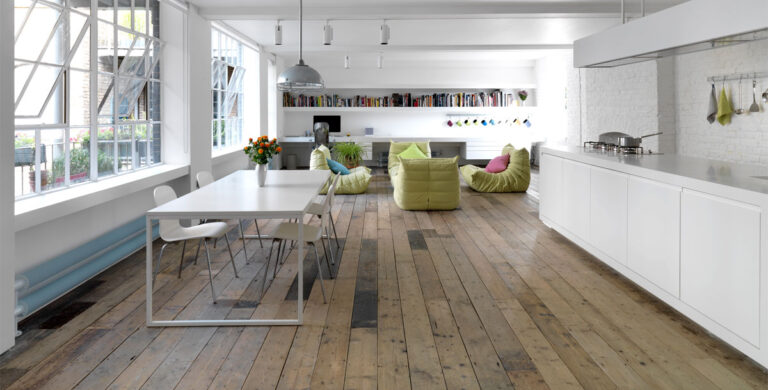 Warehouse conversions : Grand Designs Magazine