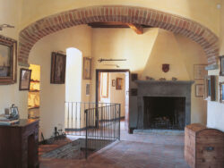 A Grand Designs castle turnaround in Tuscany : Grand Designs Magazine