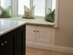 Small kitchen ideas to make the space feel bigger - Grand Designs ...