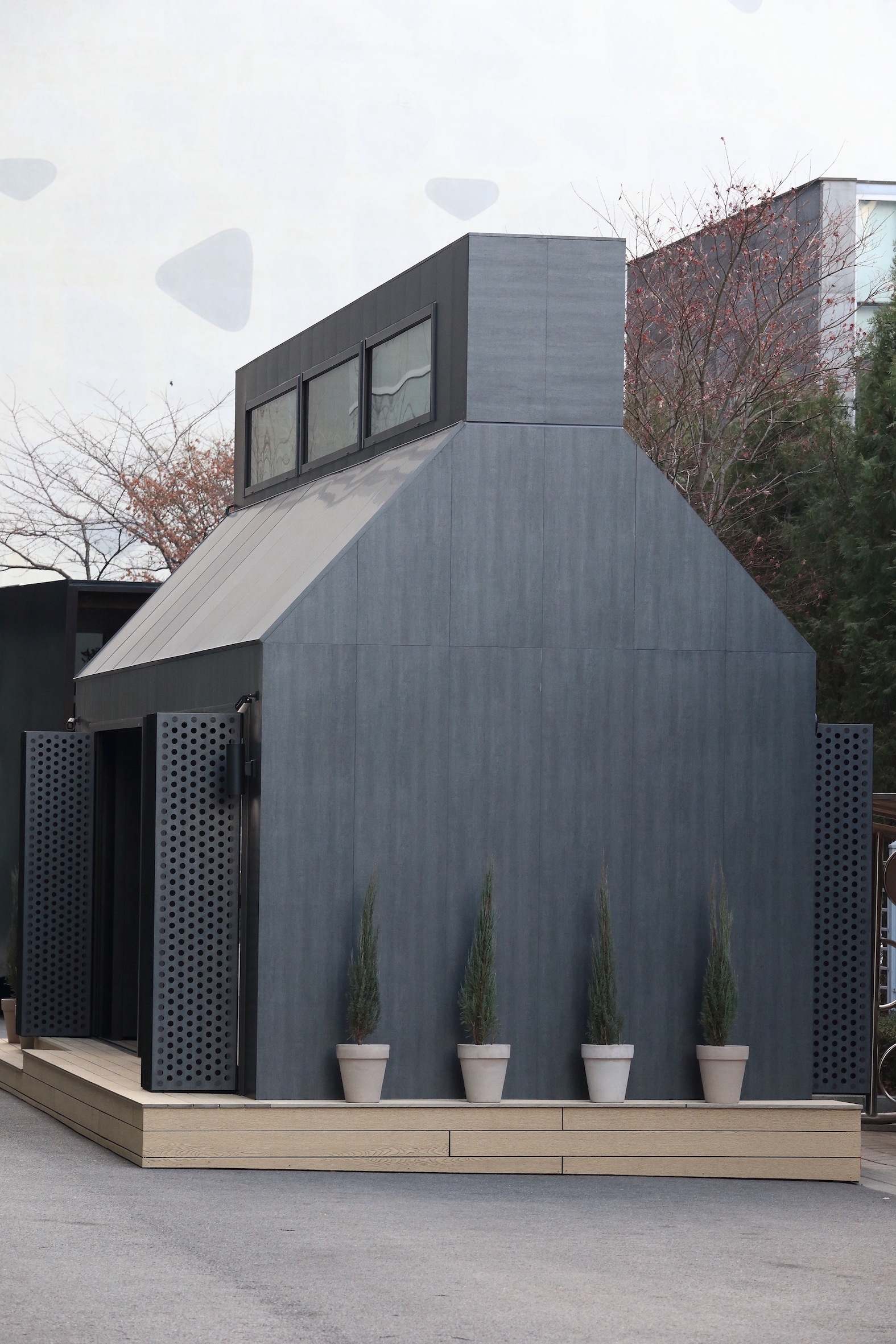 Step inside LG’s self-contained Smart Cottage - Grand Designs Magazine ...