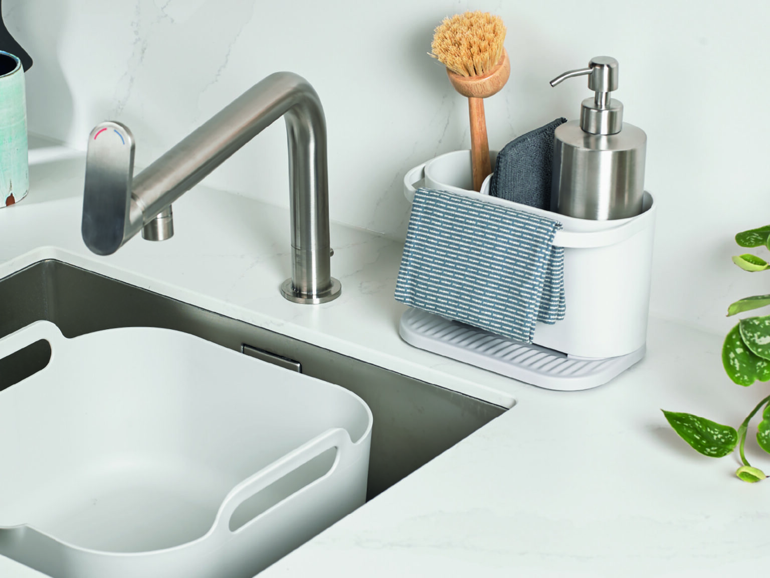 Discover Innovative and Beautiful Things Made of Recycled Plastic ...