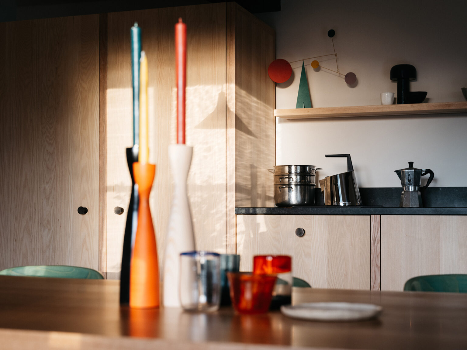Freestanding kitchens: Is this the end of the fitted kitchen? - Grand ...