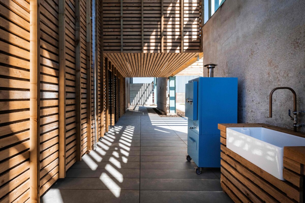 Stunning barn conversion: from tractor shed to trailblazer - Grand ...